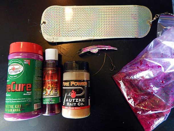 Learn To Stuff Cured Tuna in Super Baits/Super Cut Plugs - Pautzke Bait Co